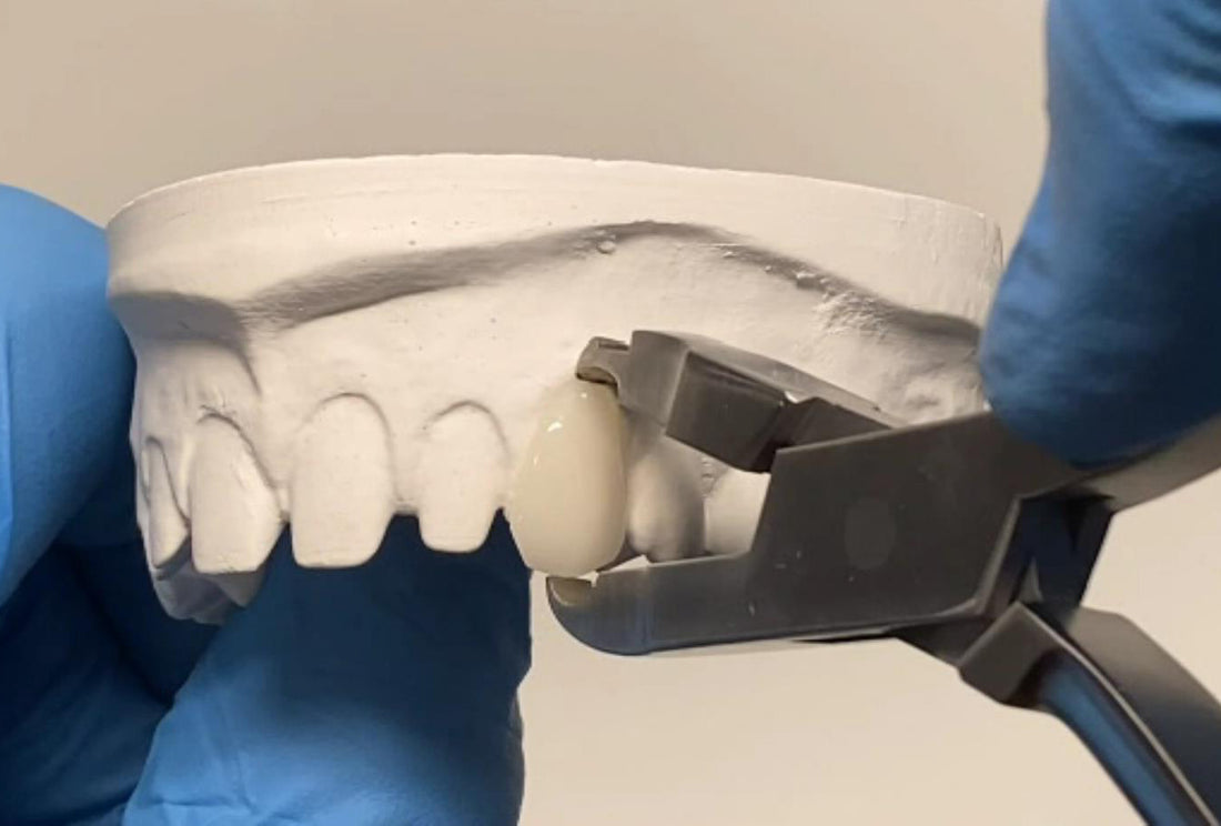 V-Plier™ | Temporary Veneer Removal Instrument